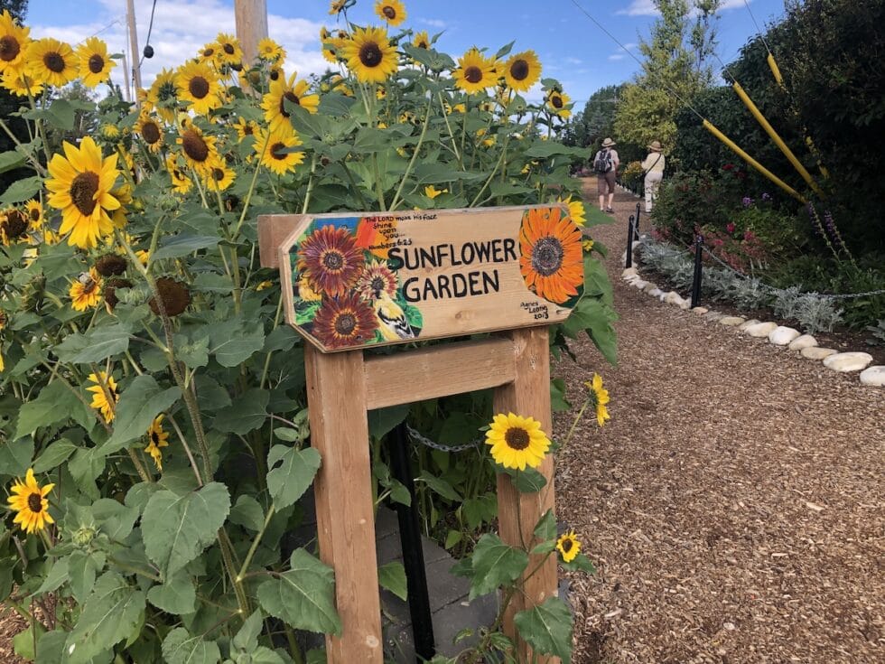 Bowmont Park & Botanical Gardens of Silver Springs, NW | Fit Frog ...